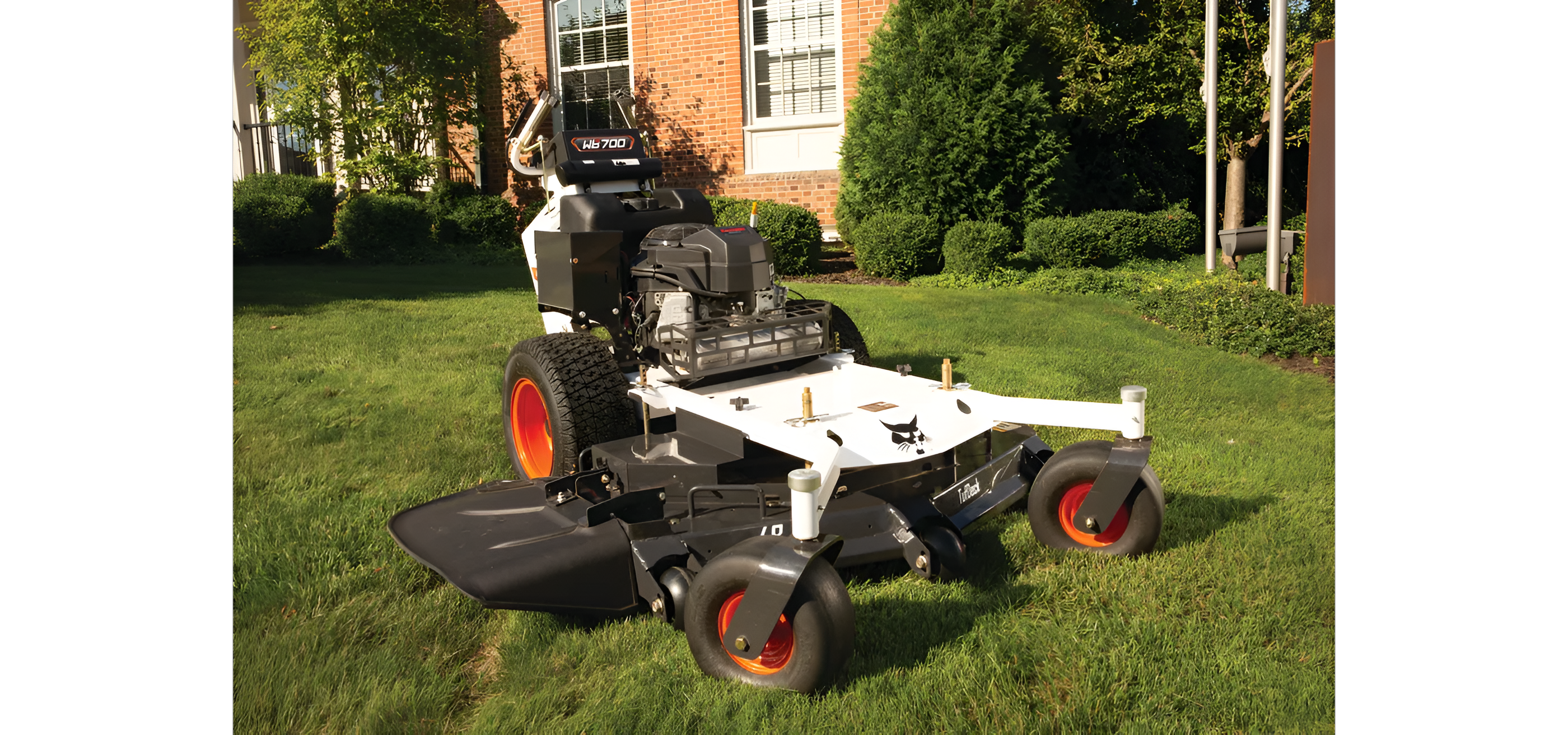 Bobcat WB700 Walk-Behind Commercial Mower (9990701) – Howard Brothers