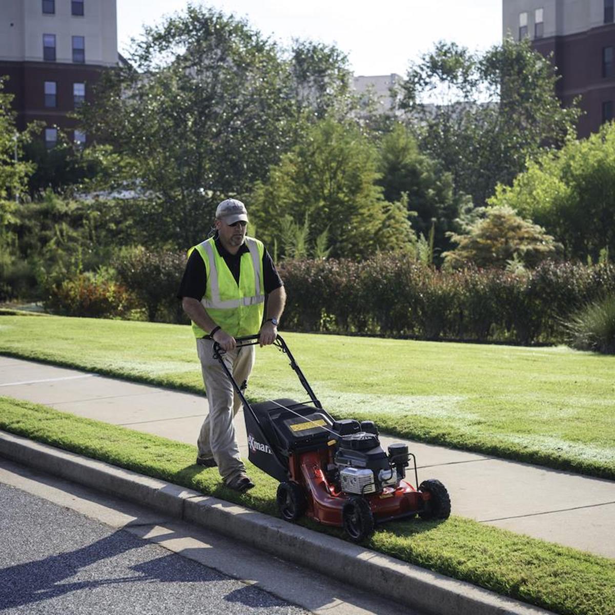 Exmark Commercial 21 X-Series Self Propelled 21" Mower with Kawasaki F ...
